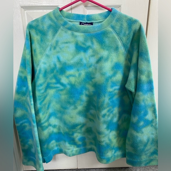 Catalina | Tops | Warm And Fuzzy Polyester Sweatshirt In Vibrant ...